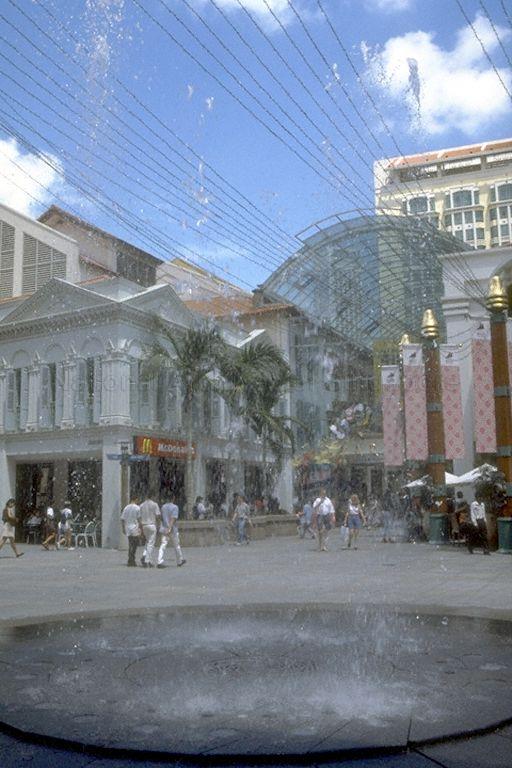 BUGIS SQUARE