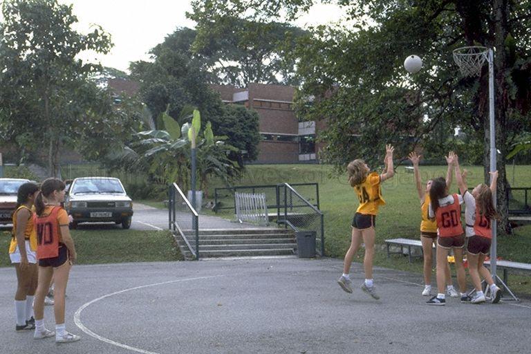 TANGLIN JUNIOR SCHOOL AT PORTSDOWN ROAD