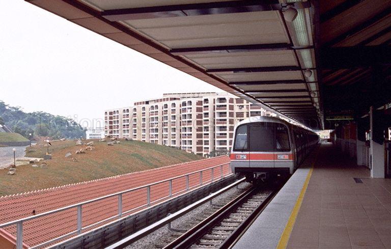 BUKIT GOMBAK MRT STATION