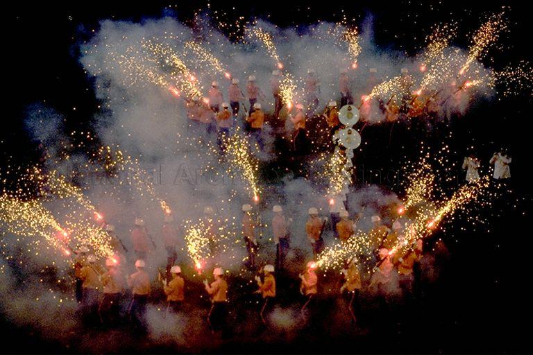 National Day Parade 1998 at National Stadium -- Performance