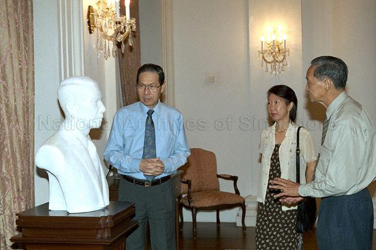 PRESIDENT ONG TENG CHEONG (LEFT) WITH LIM YEW KUAN AND MS