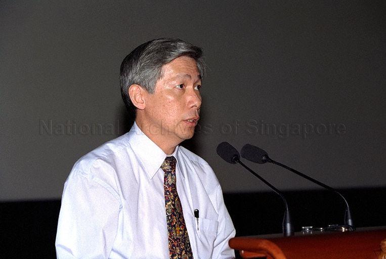 Chairman of Singapore Courtesy Council Noel Hon speaking