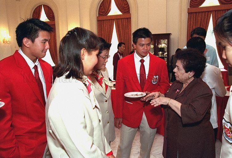 Taken at: Tea reception hosted by President S R Nathan and
