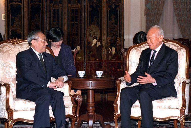 Taken at: Call on Senior Minister Lee Kuan Yew by Vice