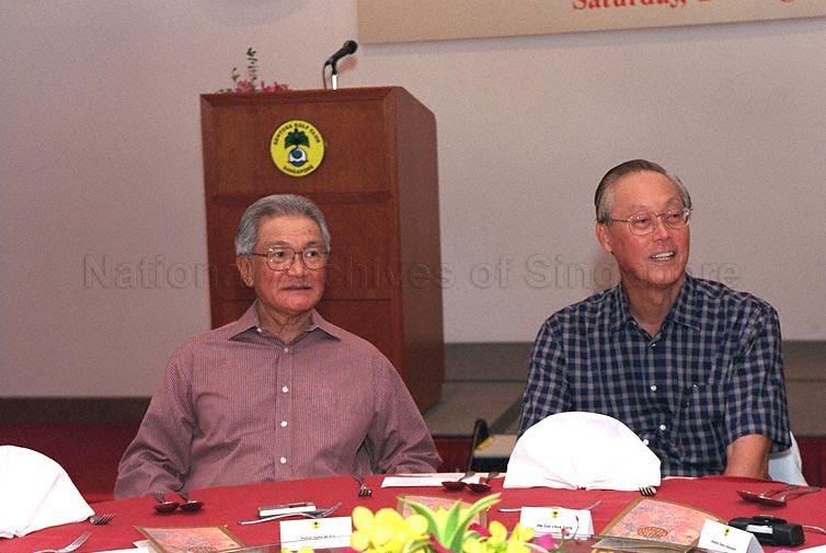 Prime Minister Goh Chok Tong and Brunei's Home Affairs