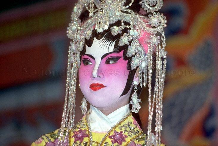 TEOCHEW OPERA -- PORTRAITS OF ACTORS AND ACTRESSES PLAYING