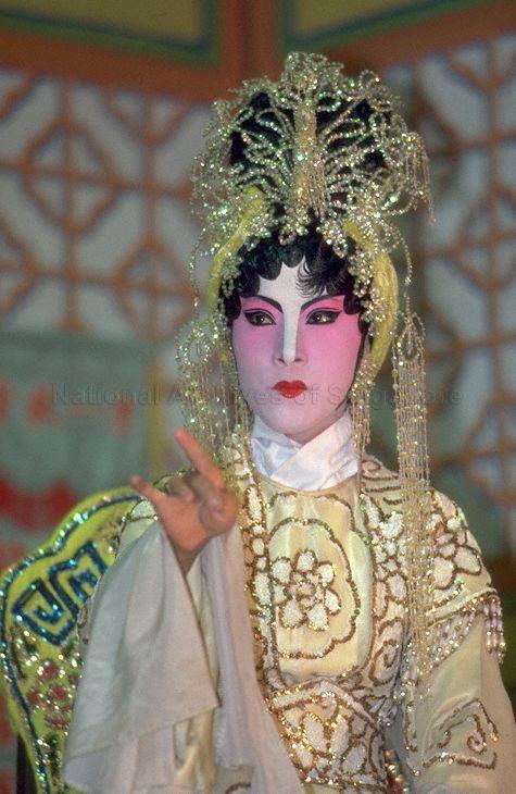 TEOCHEW OPERA -- PORTRAITS OF ACTORS AND ACTRESSES PLAYING