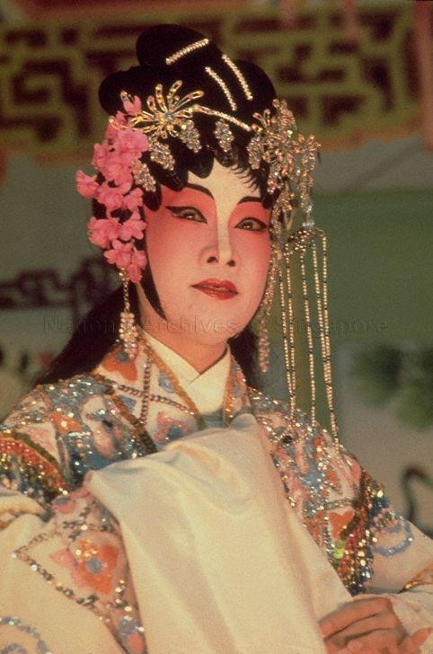 TEOCHEW OPERA -- PORTRAITS OF ACTORS AND ACTRESSES PLAYING