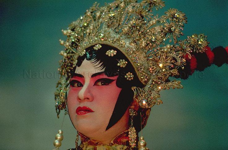 TEOCHEW OPERA -- PORTRAITS OF ACTORS AND ACTRESSES PLAYING