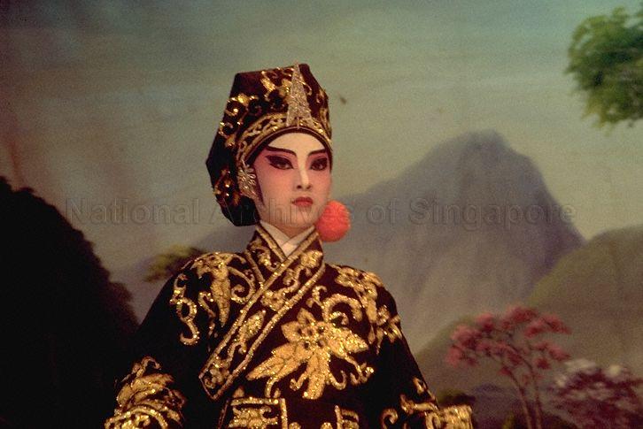 TEOCHEW OPERA -- PORTRAITS OF ACTORS AND ACTRESSES PLAYING