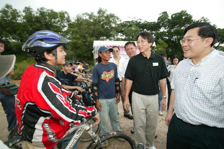 Taken at: Minister for the Environment Lim Swee Say's