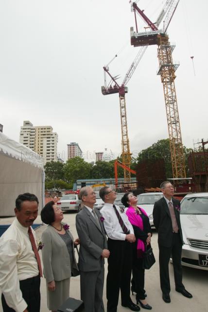 From left, Senior Parliamentary Secretary to Ministry of