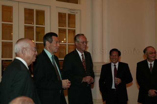 Guest-of-Honour Prime Minister Goh Chok Tong and Deputy