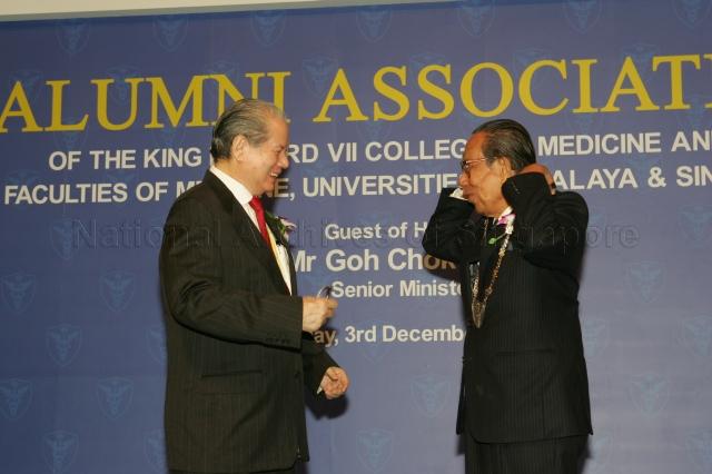President of Medical Alumni Association Professor Arthur Lim