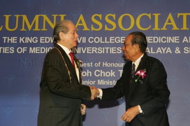 President of Medical Alumni Association Professor Arthur Lim
