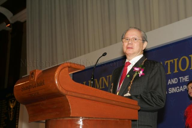 President of Medical Alumni Association Professor Arthur Lim