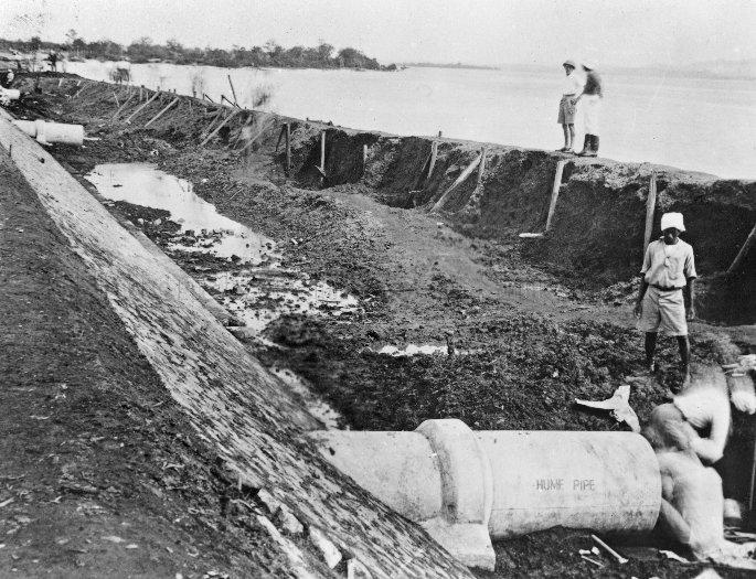 Construction of storm outfall bund and seawall at the