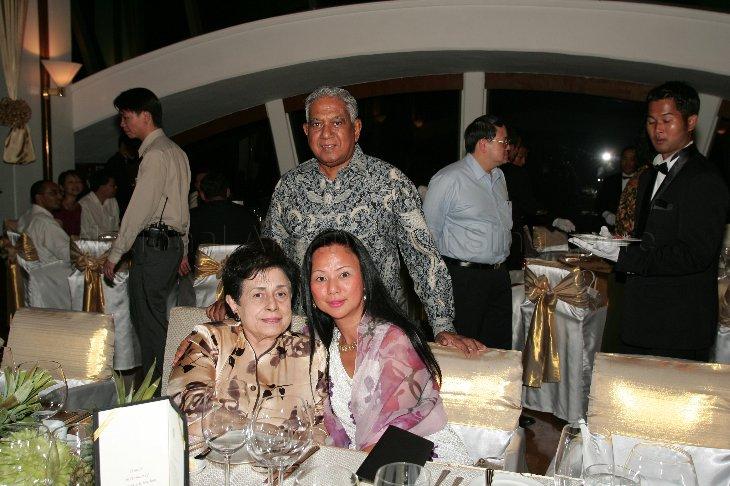 President and Mrs S R Nathan with Ms Claire Chiang, wife of