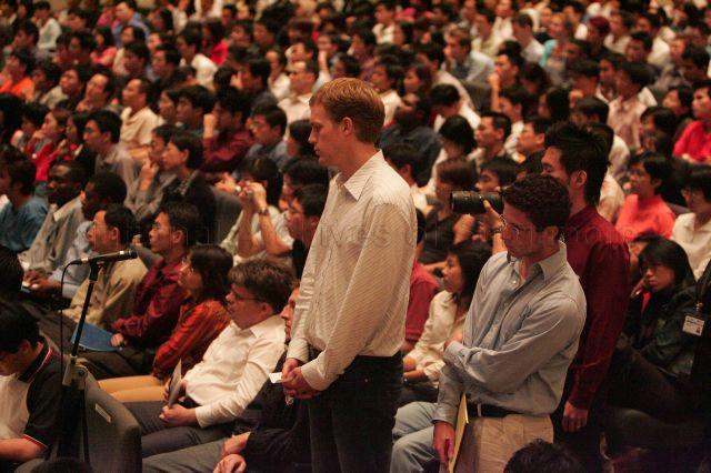 Carl Olen, Swedish student studying at National University