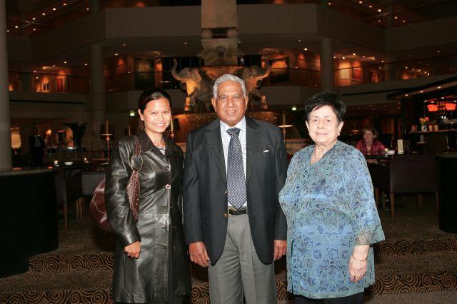 Group photograph of President and Mrs S R Nathan with member