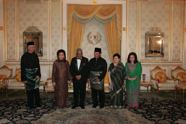 From left, Malaysian Deputy Prime Minister (DPM) Dato Sri