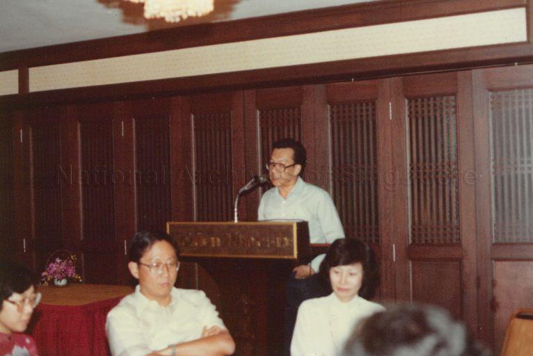 PERMANENT SECRETARY (LABOUR) DR HAN CHENG FONG GIVING A