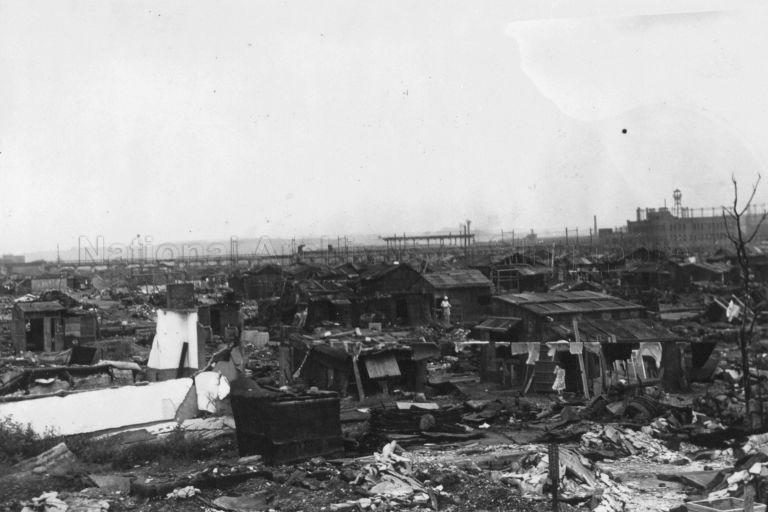 JAPANESE IN DEFEAT. SCENES OF DESTRUCTION OF WAR.
