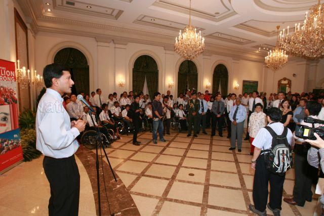 Taken at: Buffet dinner hosted by President S R Nathan and