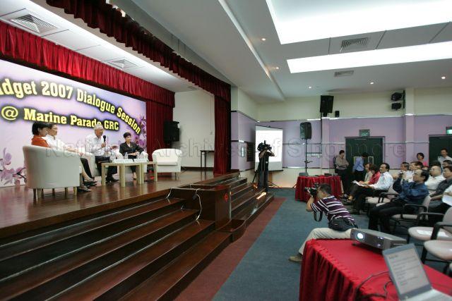 Taken at: Post-Budget 2007 Dialogue session @ Marine Parade