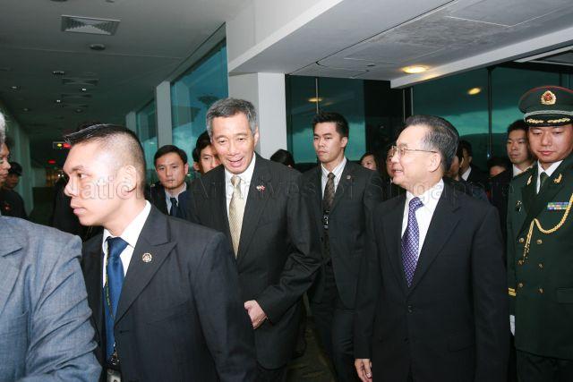 Taken at: Arrival of Chinese Premier Wen Jiabao at Changi