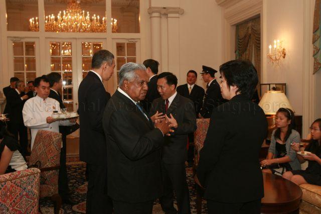 President S R Nathan and Prime Minister Lee Hsien Loong in