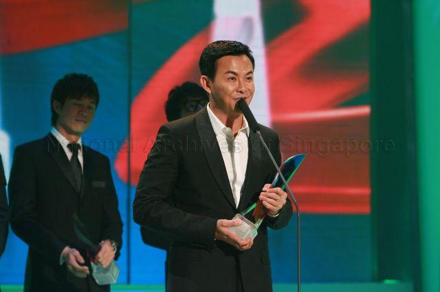 Winner of "Top 10 Most Popular Male Artistes" Bryan Wong