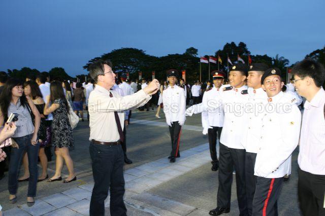 Minister in the Prime Minister's Office Lim Swee Say taking
