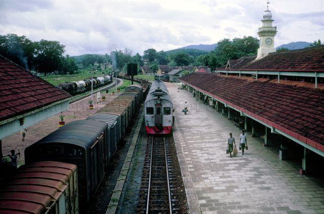 KTM (KERETAPI TANAH MELAYU) - PASSENGER AND CARGO TRAINS AT