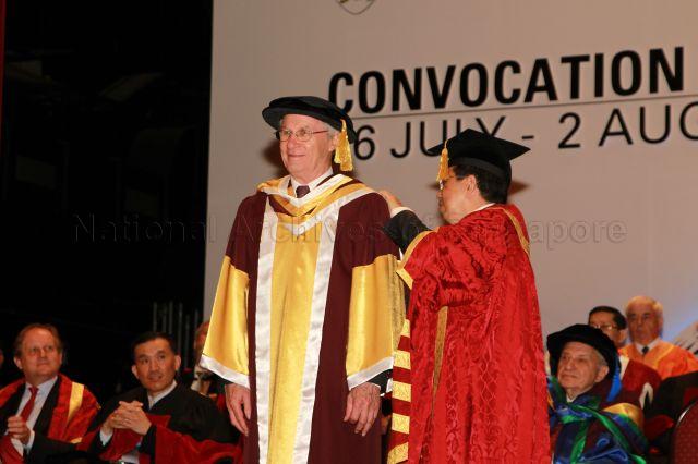 Taken at: President S R Nathan officiates at Nanyang