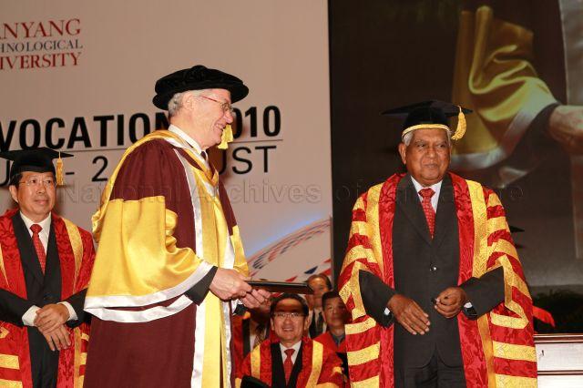 Taken at: President S R Nathan officiates at Nanyang