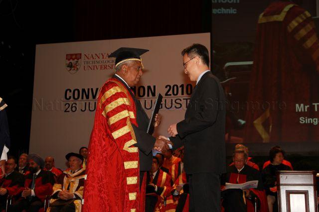 Taken at: President S R Nathan officiates at Nanyang