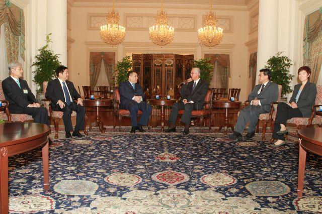 Macau's Chief Executive Fernando Chui Sai On calling on