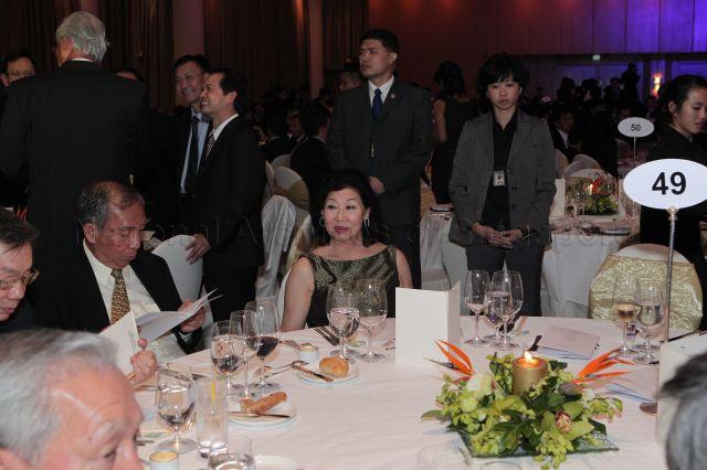Mrs Goh Chok Tong with guests at Raffles Institution (RI)