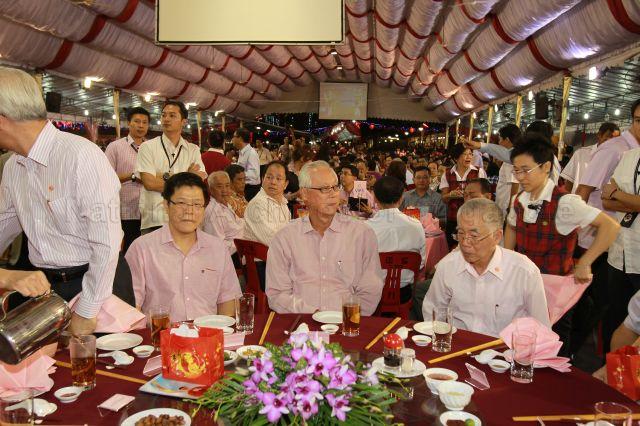 Senior Minister Goh Chok Tong seated with Member of