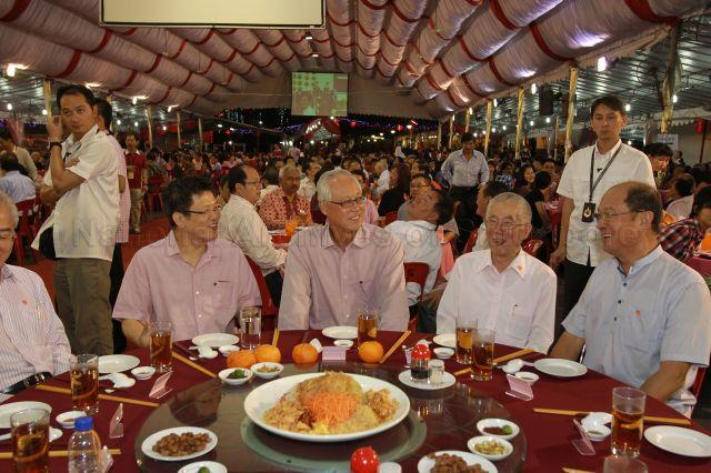 (From right) Grassroots leader George Goh, Chairman of