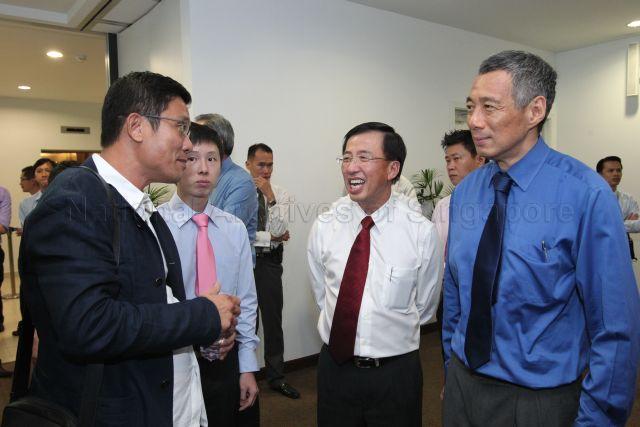 Prime Minister Lee Hsien Loong with Director and Chief