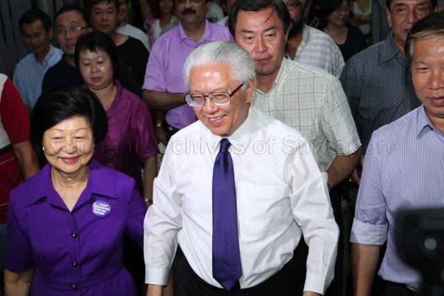 Presidential candidate Dr Tony Tan and his wife Mrs Mary Tan