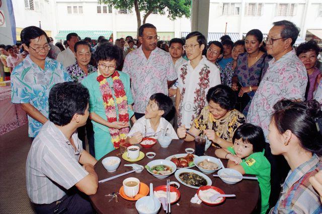 Ministerial Walkabout at Cheng San Constituency - Minister