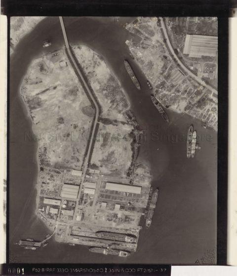 Pulau Samulun with Jurong Shipyard on the southern half of
