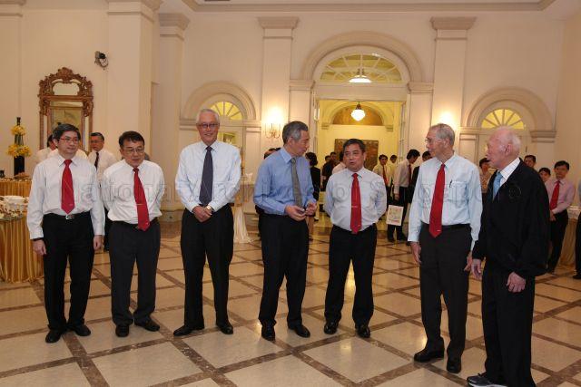 Hands Over Groin (Fig Leaf Position) | Page 3 | HardwareZone Forums