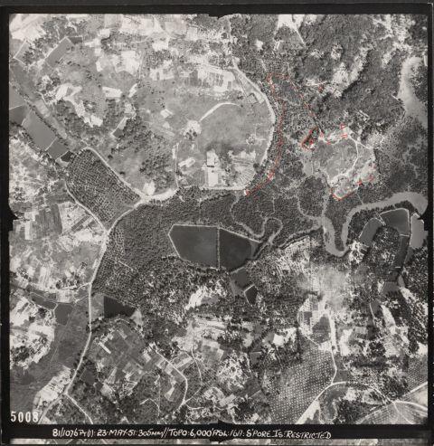 Aerial photograph of Tampines, with Sungei Tampines (middle