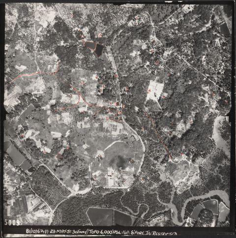 Aerial photograph of Tampines, with Sungei Tampines (bottom