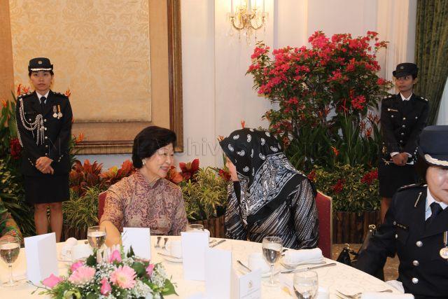 Mrs Mary Tan, wife of President of Tony Tan Keng Yam,