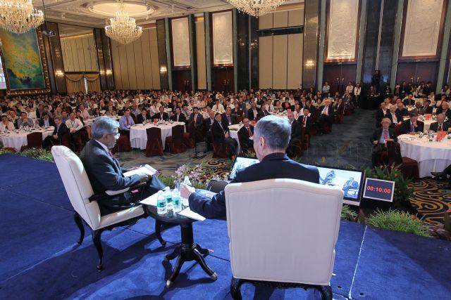 Prime Minister Lee Hsien Loong and Institute of Policy